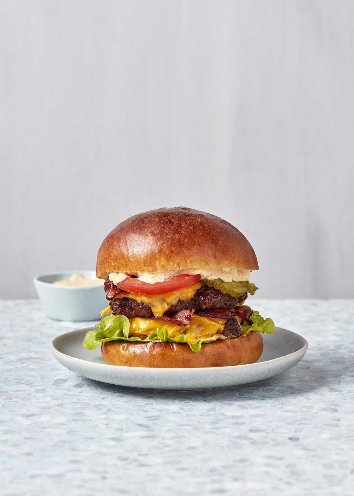 13 Burgers and Sandwiches Recipe Ideas From The Best Chefs!