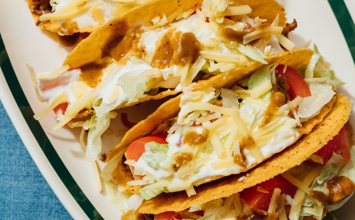 Hayden Quinnʼs Hard Shell Tacos Recipe: Verified by Hayden Quinn
