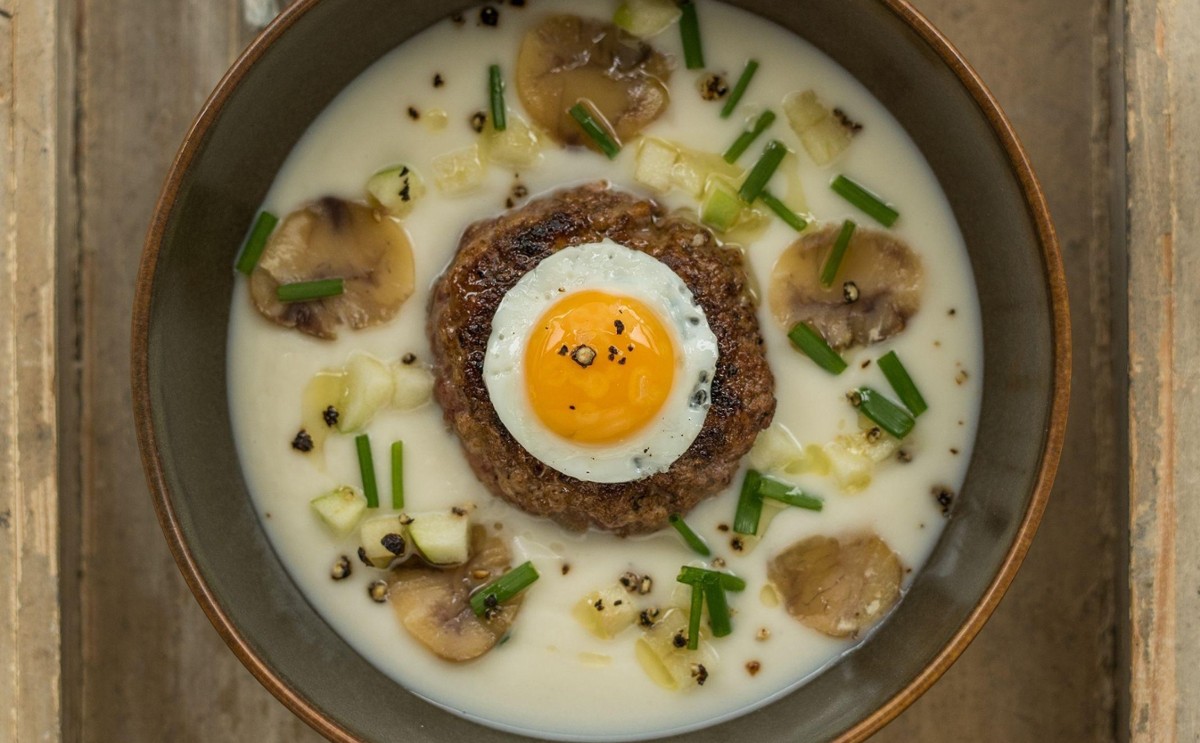 Tom Kitchinʼs Venison Burgers with Celeriac Soup and Fried Quail’s Egg ...